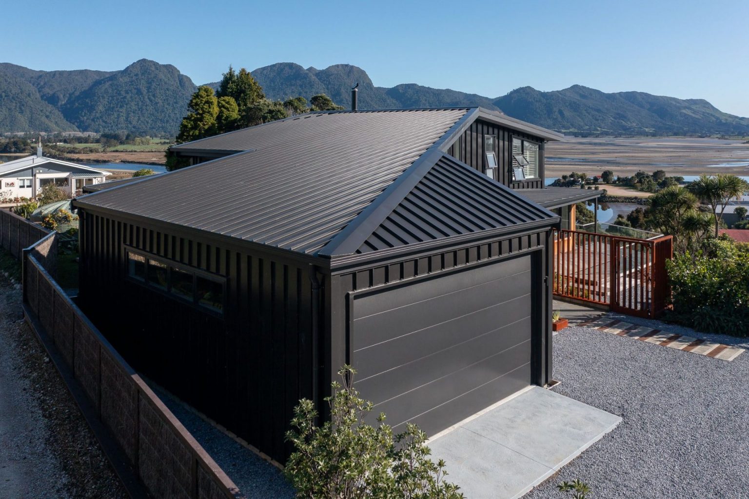 Architectural Tray - Iconic Cladding